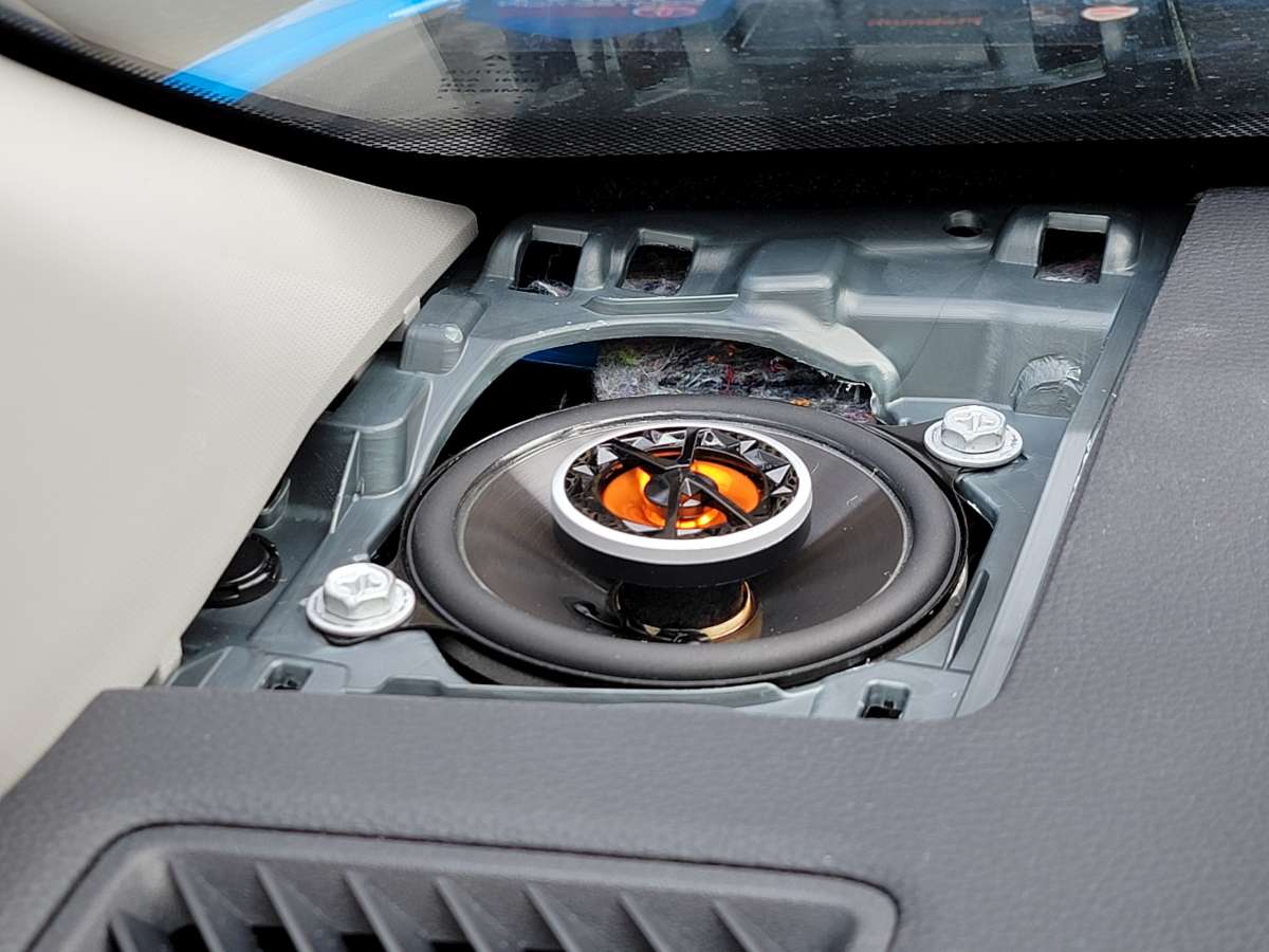 How-to Upgrade the Dashboard Speakers on 2020 Toyota RAV4 with JBL Club ...