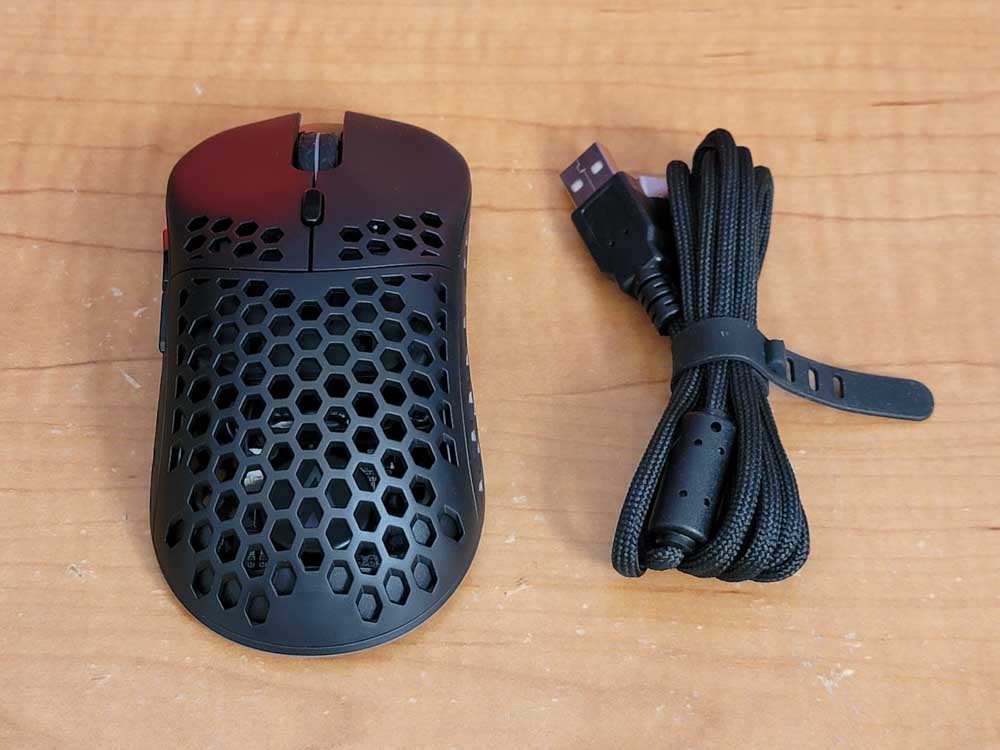 Monoprice Dark Matter Hyper-K Wireless Ultralight Gaming Mouse Review ...