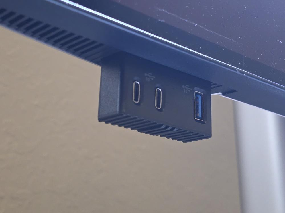 Dell UltraSharp 32 4K Thunderbolt Hub Monitor Review – The Gamer With Kids